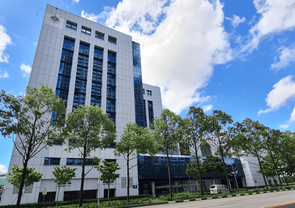 S'pore Parents Now Have 42 Days To Register Their Child's Birth Instead ...