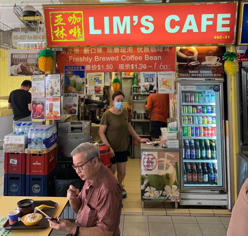 Chinatown Hawker Sells Café-Style Kopi At $1.50, Customers Say It's A ...