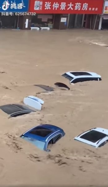 Zhengzhou Hit By Massive Flood After Days Of Downpour, Death Toll ...