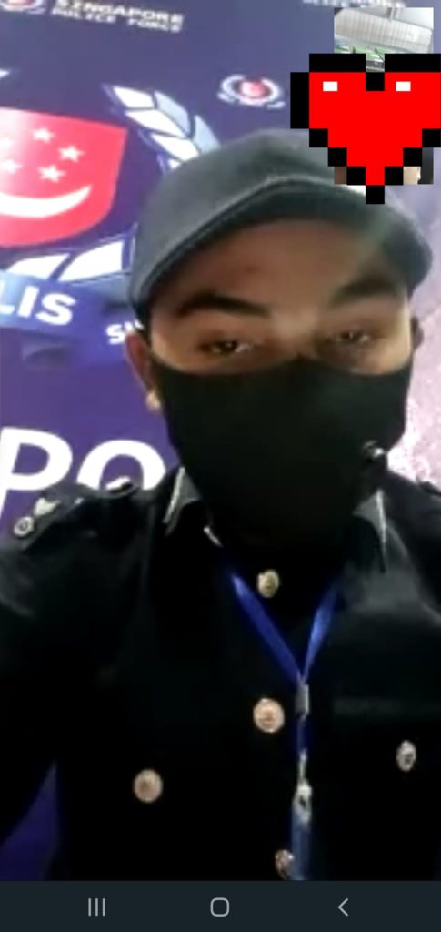 Scammer Called Out By Netizens Improves His 'Police Disguise', Wears An ...