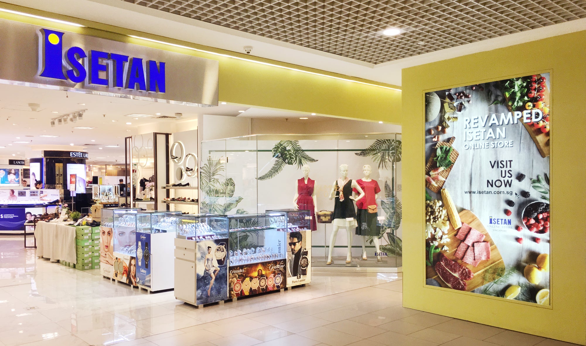 Isetan Parkway Parade Closes On 30 Jan, Store Has Up To 90% Off Sale