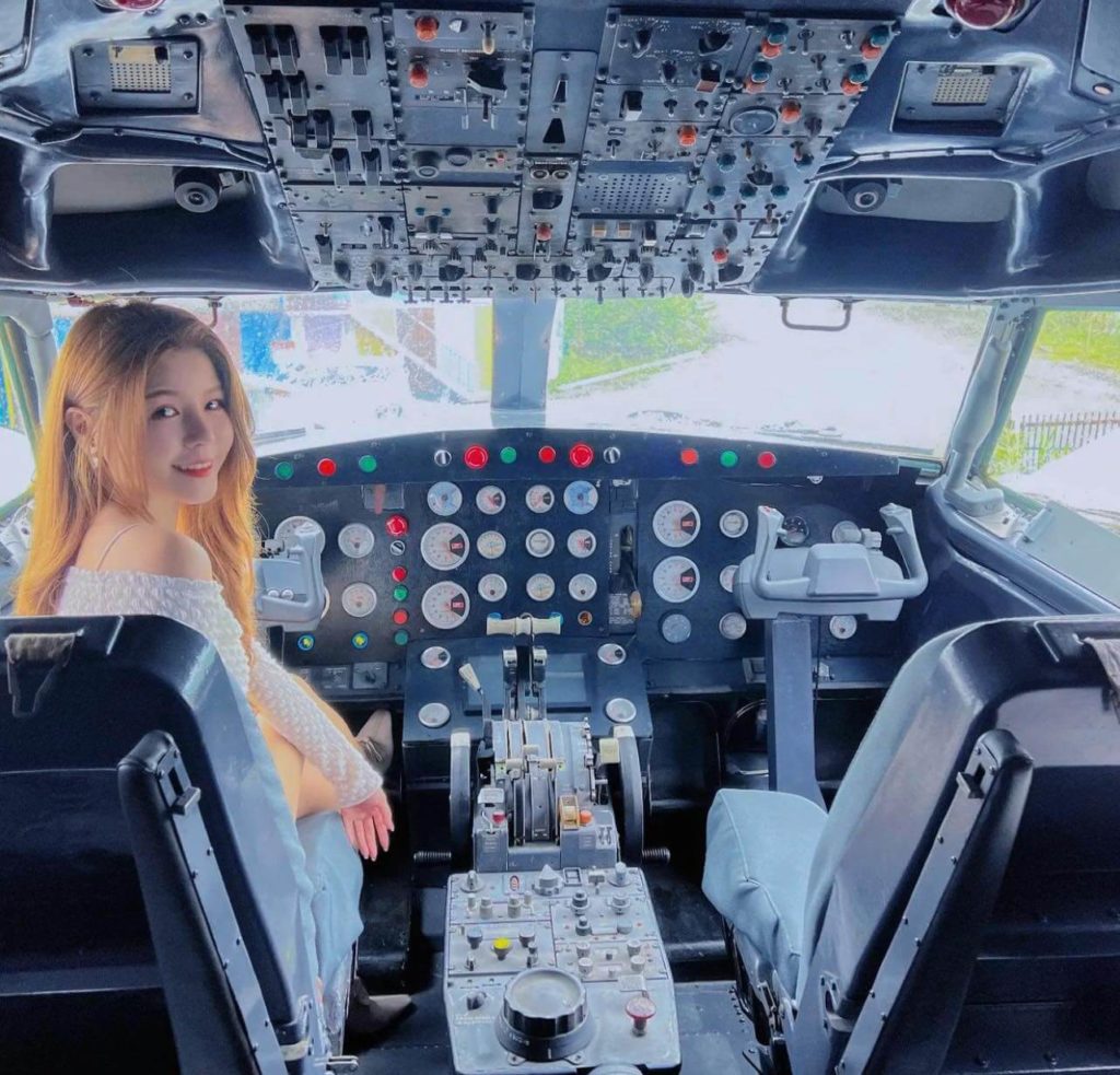 This M'sian Resort Lets You Overnight In A Private Jet, Live The High ...