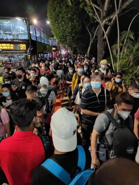 Long Queues Form Outside Woodlands Checkpoint On Good Friday, Bus Stop ...
