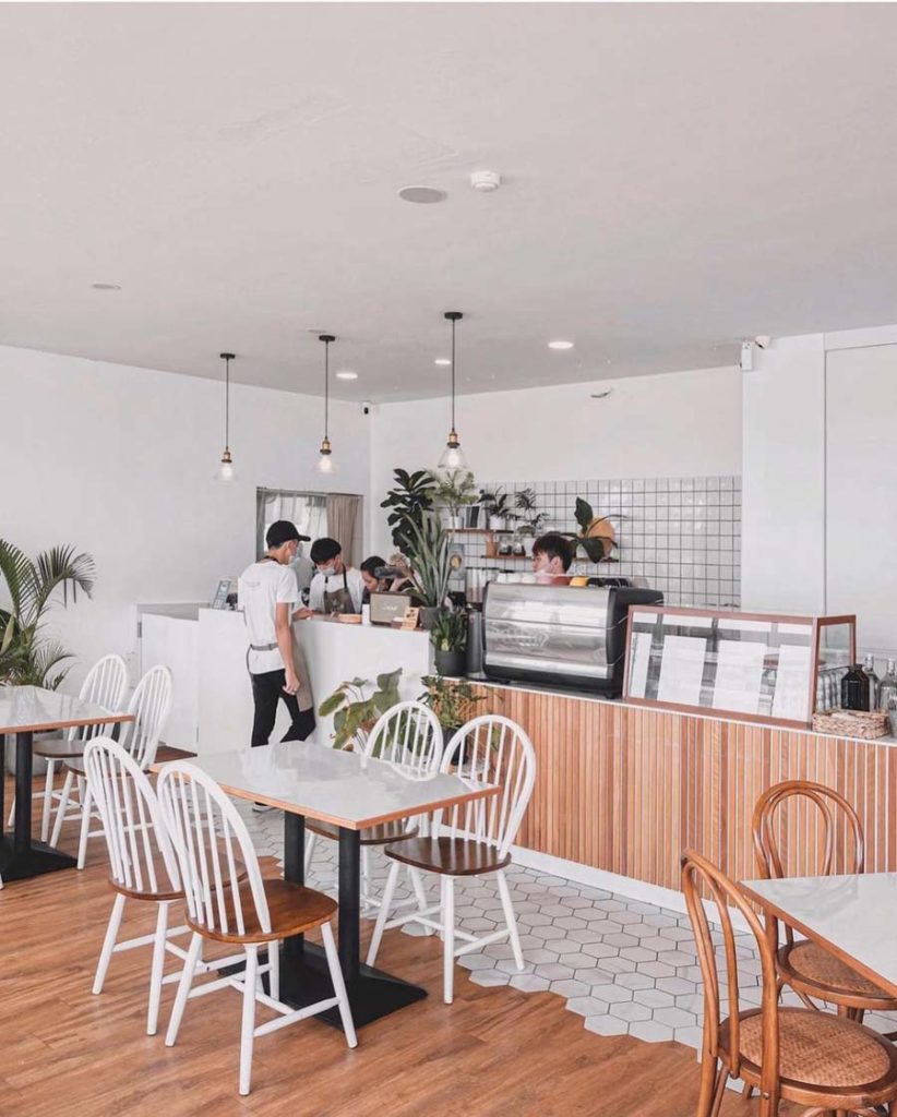 Johor Café Looks Like A Korean Seaside Villa, Serves Desserts Like ...