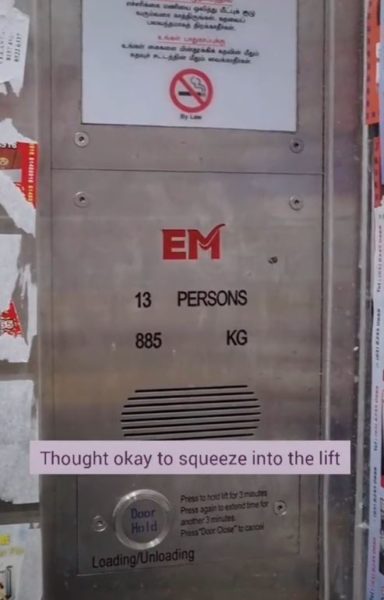 S’pore Family Gets Stuck In Lift During Hari Raya Outing, Technician ...