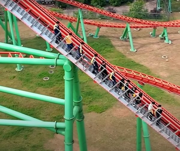 Roller Coaster In China Malfunctions & Leaves 18 Stranded, Passengers ...