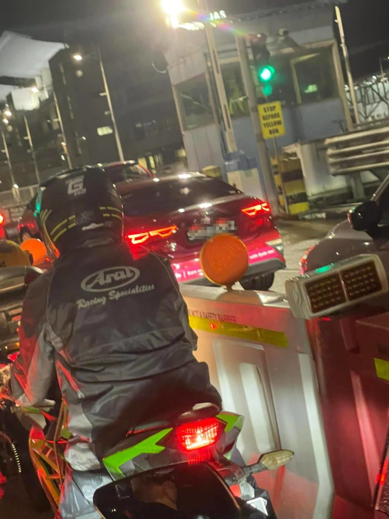 Duo Involved In Viral Tuas Checkpoint Incident Arrested By M'sian Police