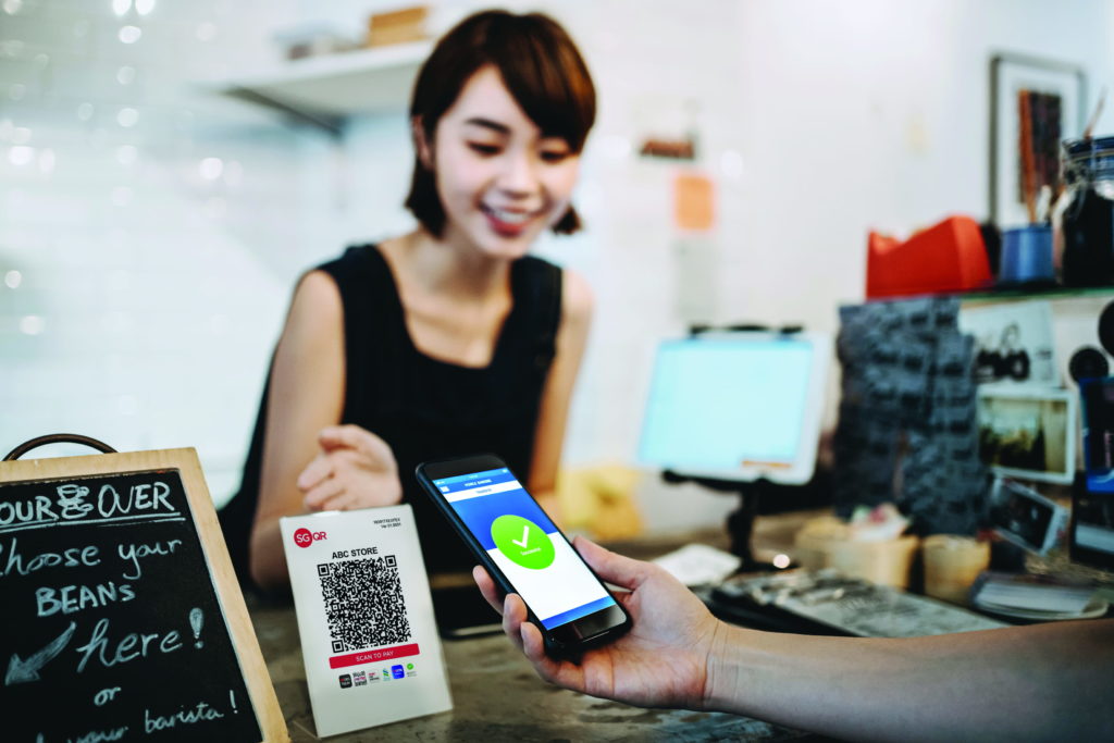 S'poreans Can Now Use DBS PayLah! In Thailand, Just Scan PromptPay QR