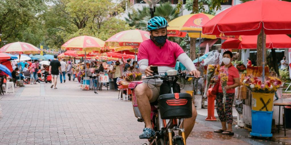 Foodpanda Retrenches Around 60 S'pore Staff, Extends Benefits To ...