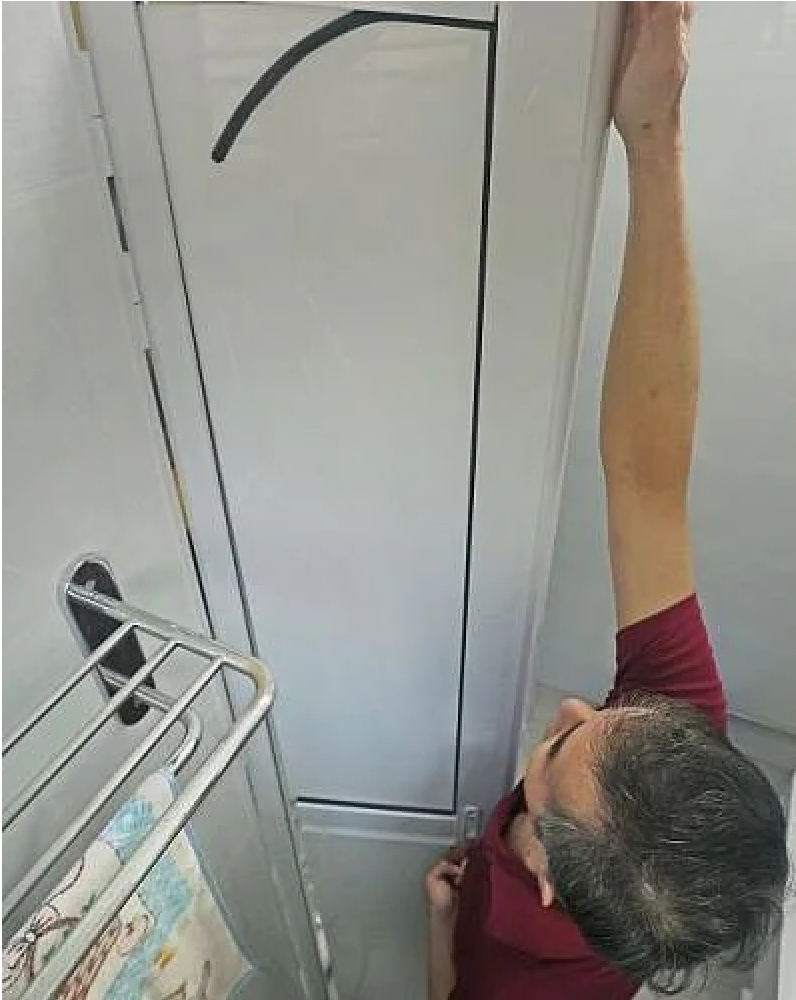 Man Trapped In Newly Renovated HDB Toilet After Lock Jams, Breaks Out ...