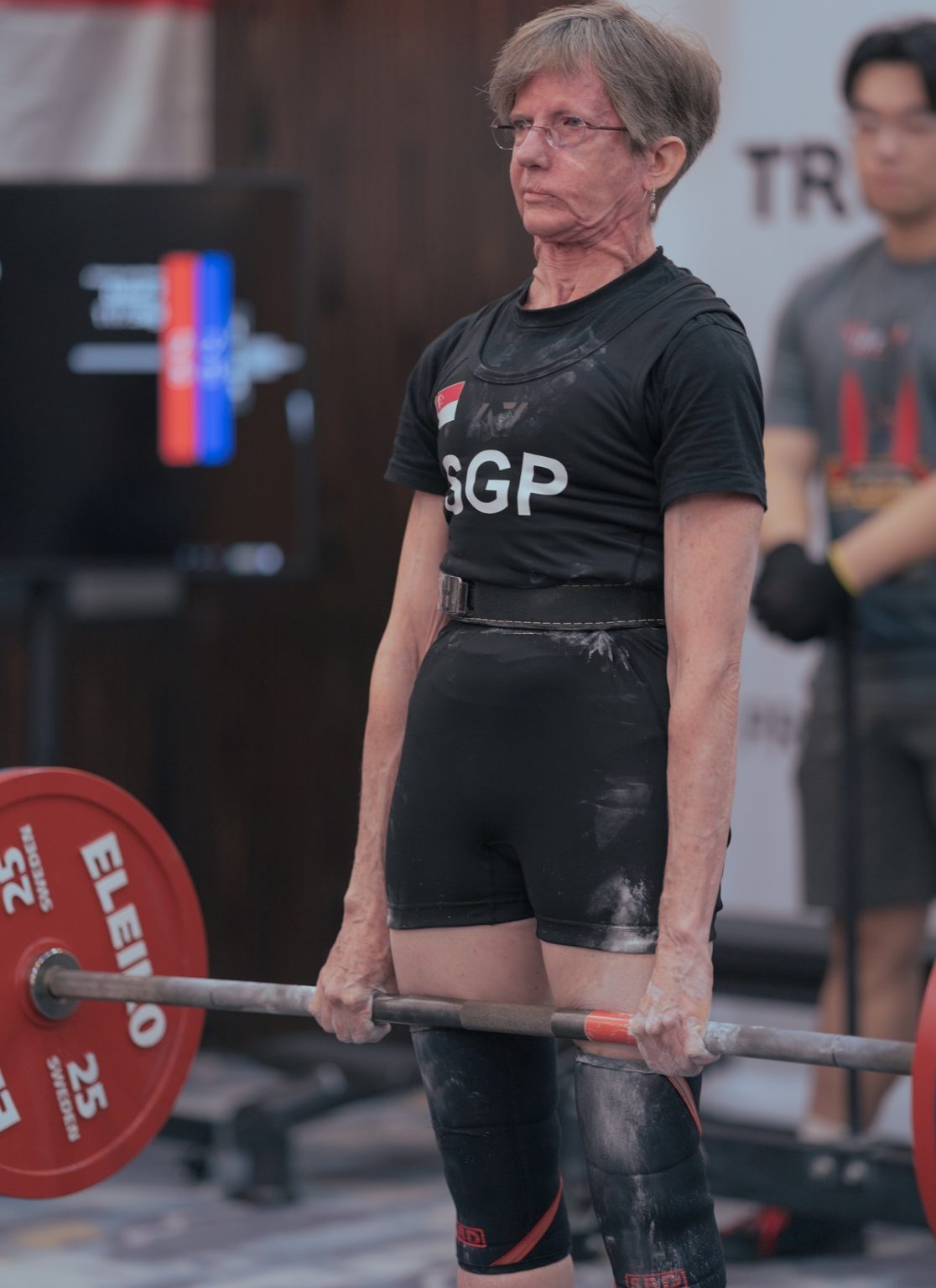 S'pore Powerlifter Farhanna Farid Deadlifts 201kg, Breaks Her Own World ...