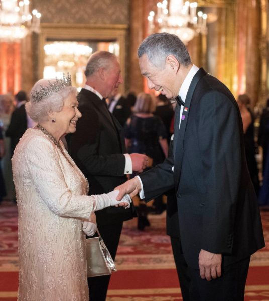 PM Lee Pays Tribute To Queen Elizabeth II, Says She Discharged Duties ...