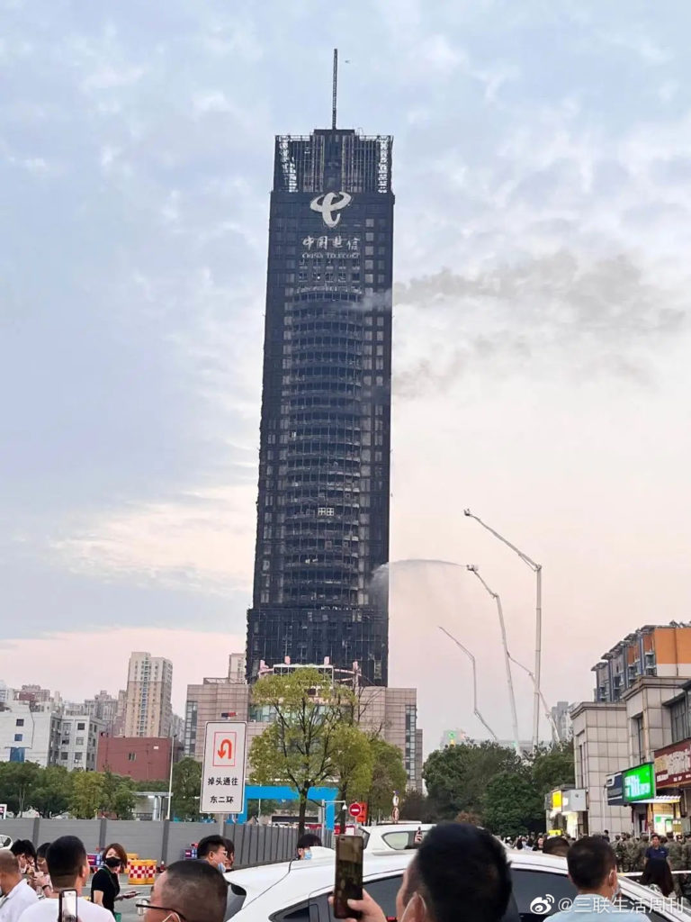 42-Storey Skyscraper In China Bursts Into Flames, 280 Firefighters ...