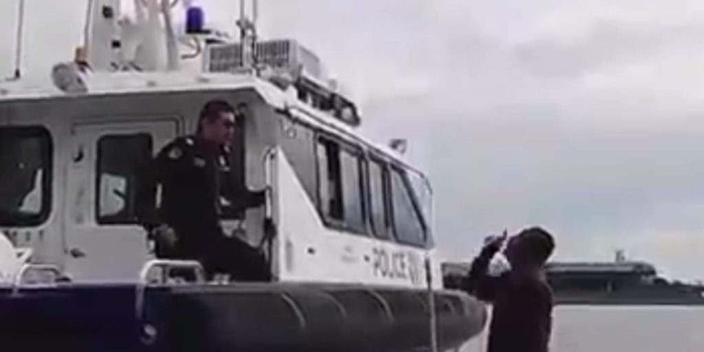 Police Coast Guard Advised M'sia Fishing Vessels To Leave Live Firing ...