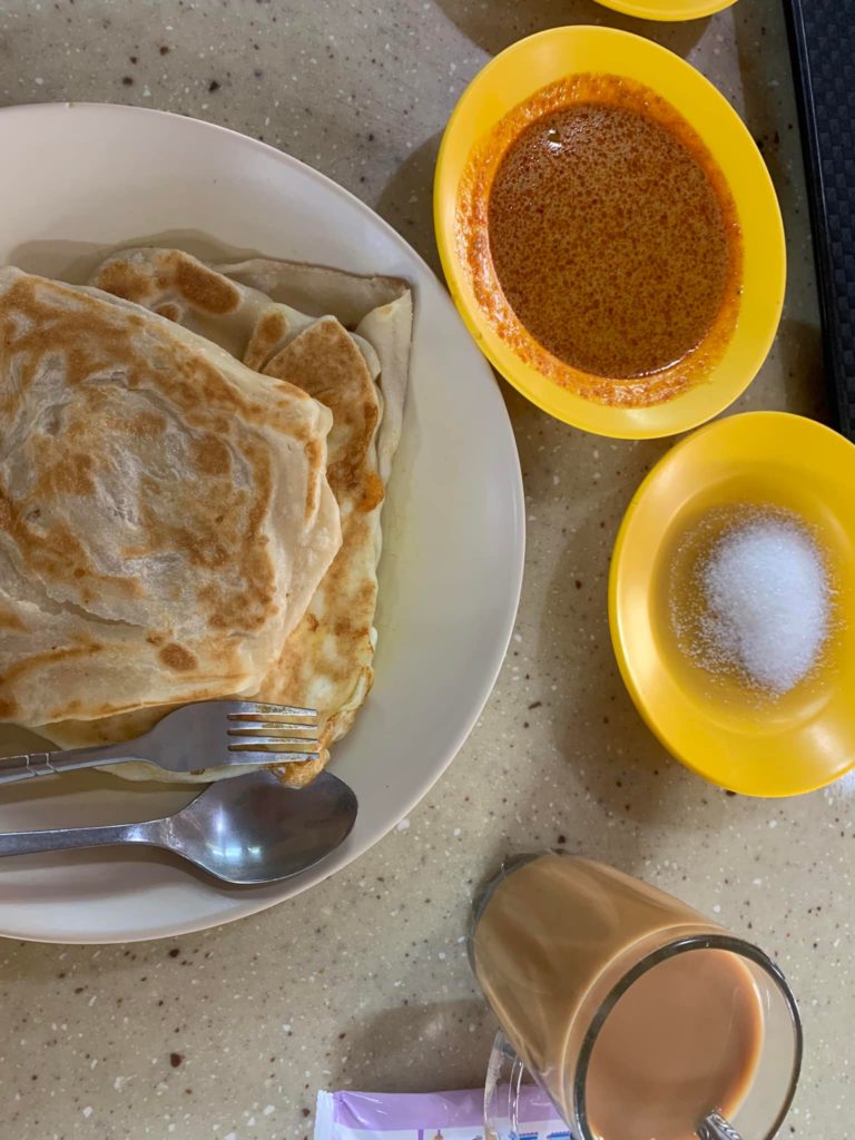 Jurong East Stall Serves Prata With Chinese-Style Curry, Father & Son ...