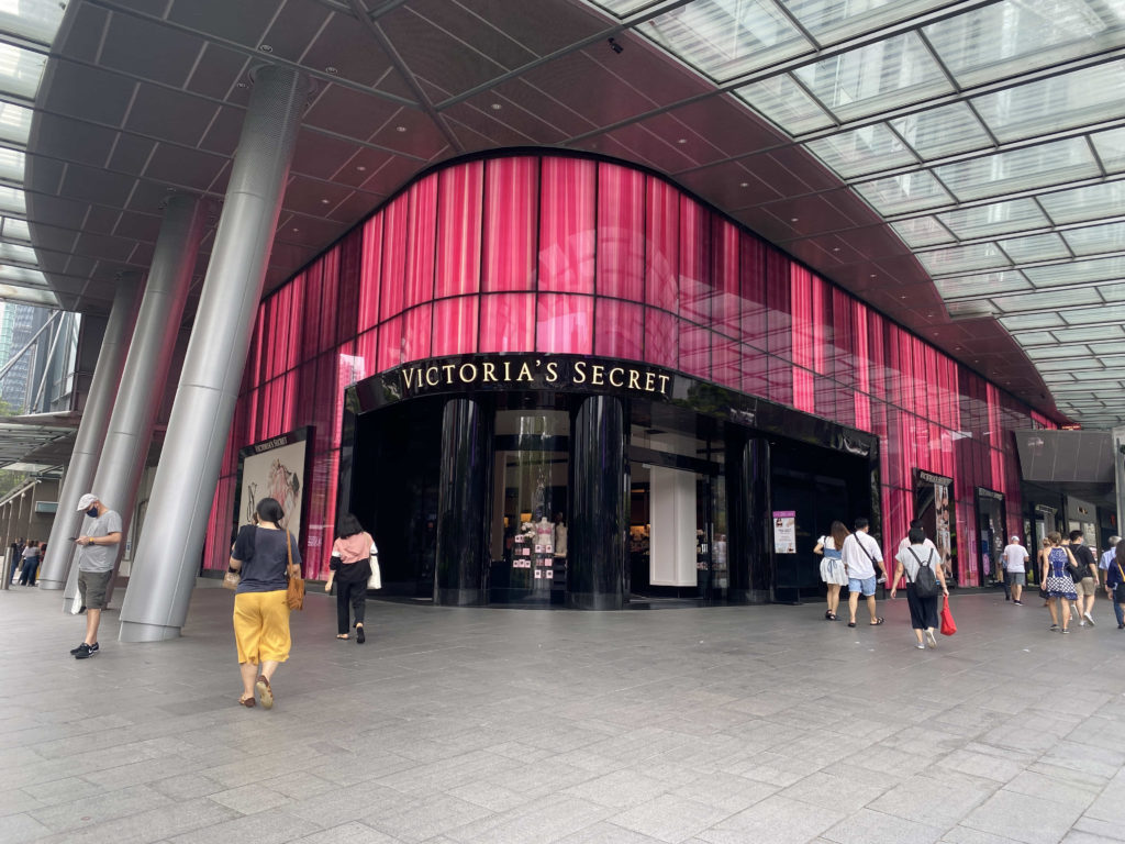 5 Australian Schoolgirls Arrested After Allegedly Stealing From ...