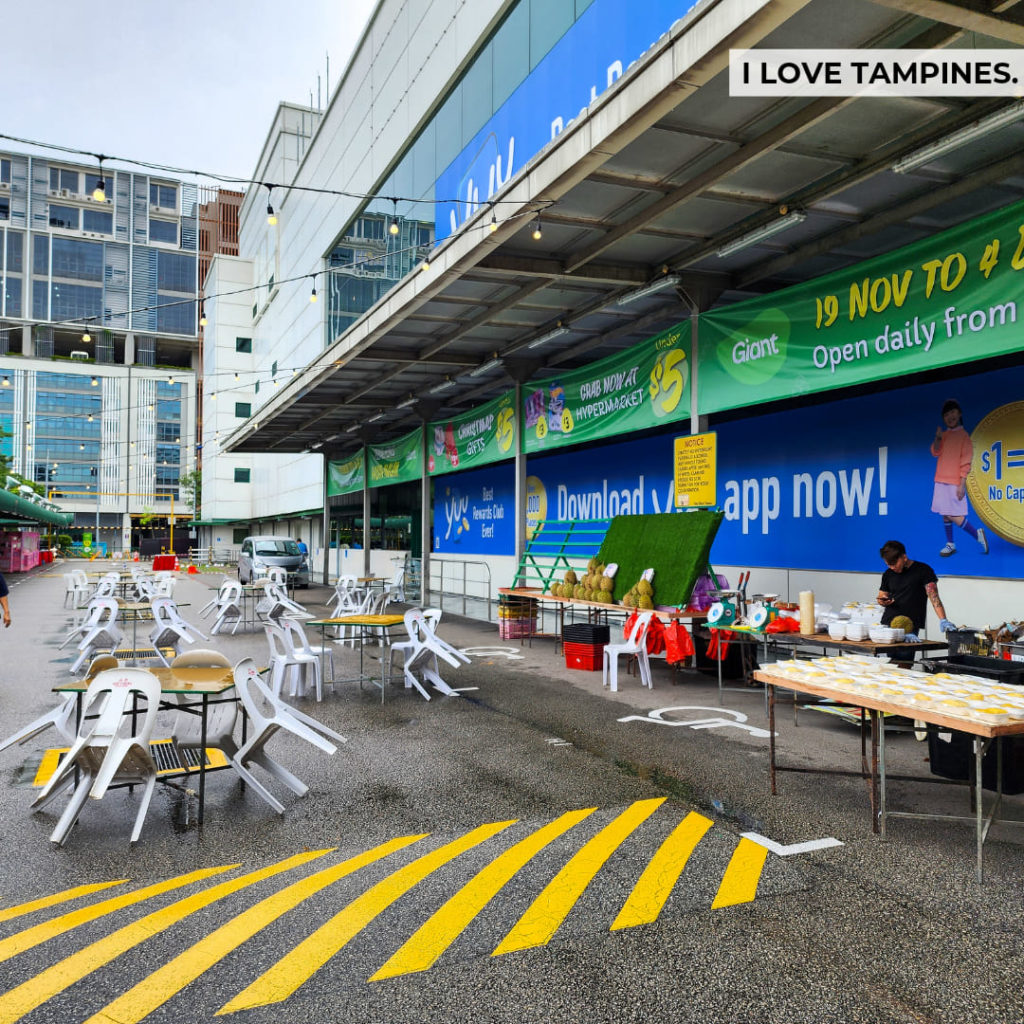 Giant Holds Year-End Pasar Malam At Tampines With Over 20 Food Stalls ...