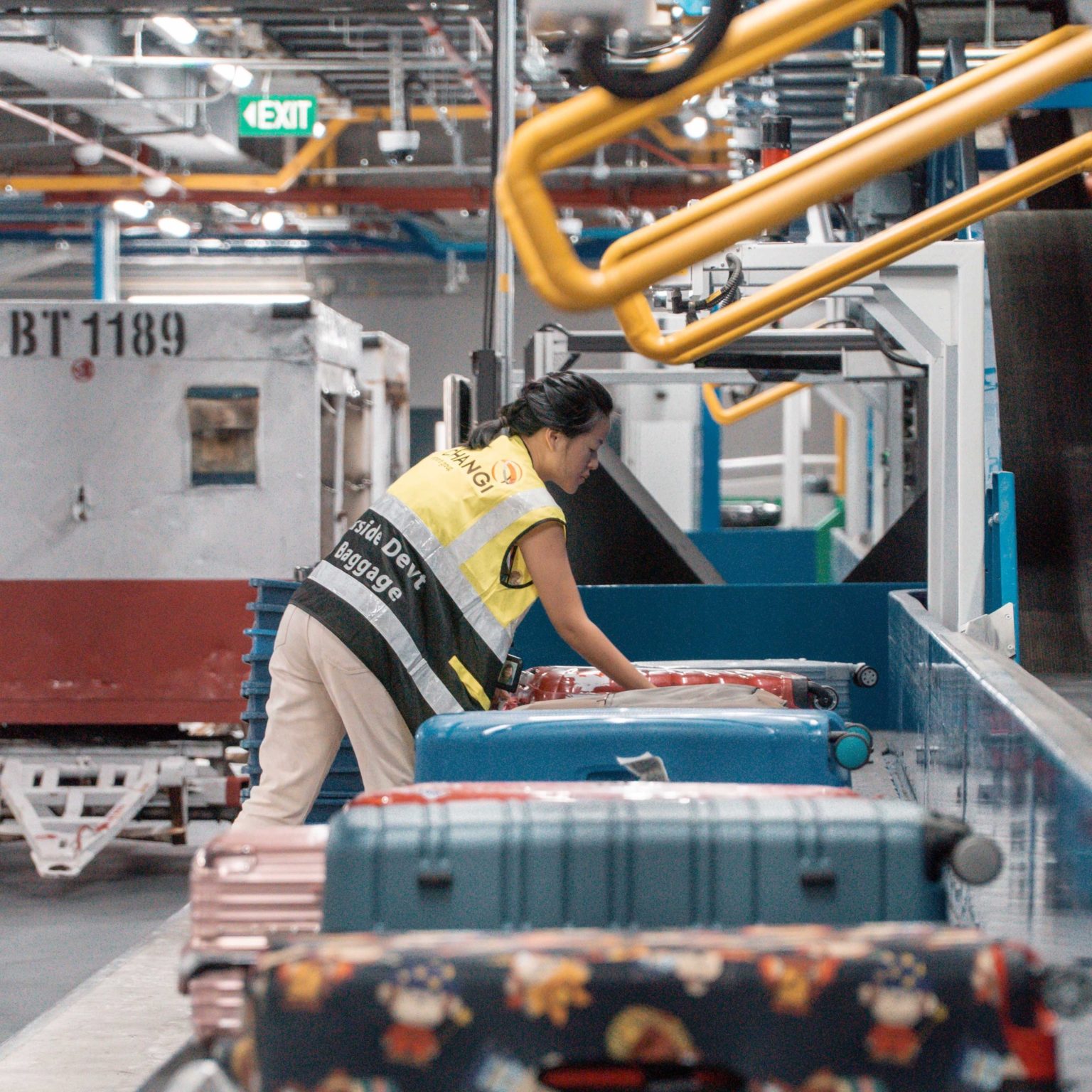 Changi Airport Baggage Tracker Lets Passengers On 35 Airlines Keep ...