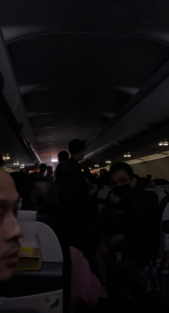 Power Bank Catches Fire On Scoot Flight From Taiwan To S'pore, 2 ...