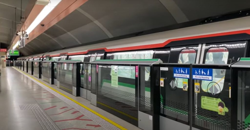 New MRT Train Seen Being Tested On East-West Line, Means They'll Be ...