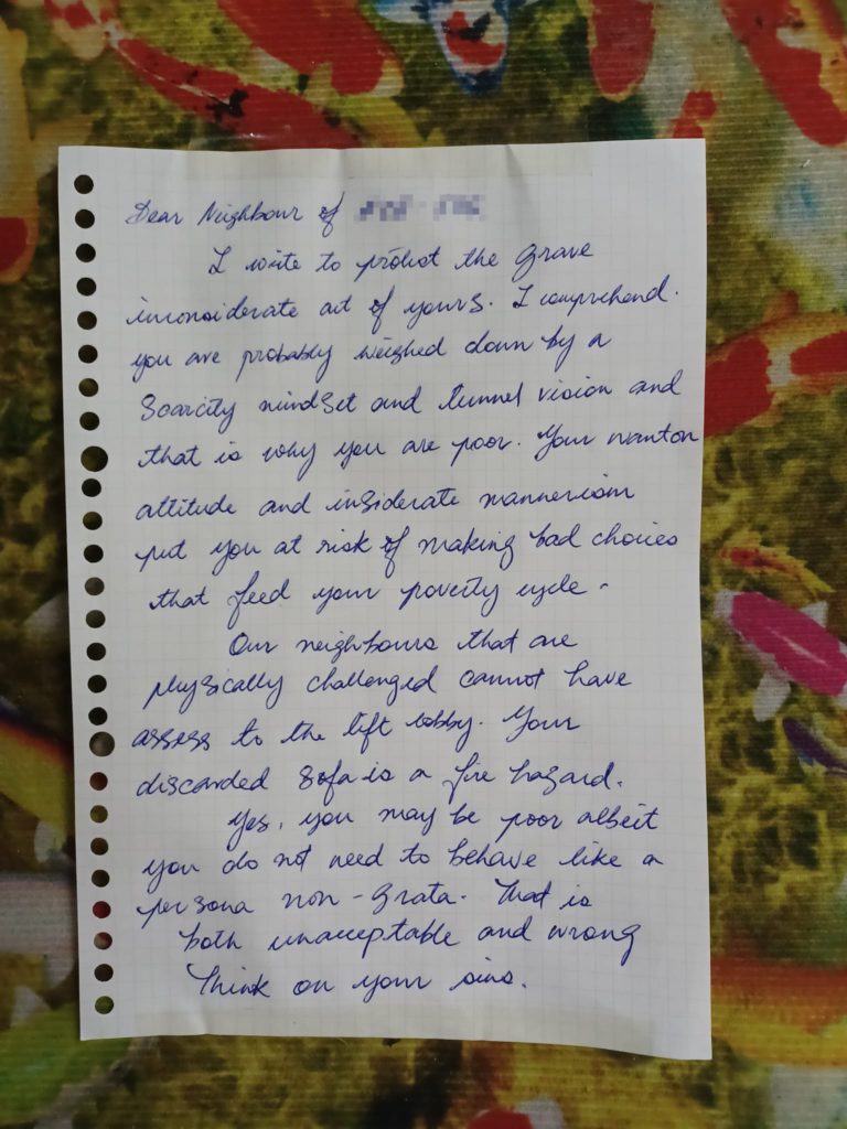 Sofa Discarded At HDB Corridor Obstructs Pathway, Residents Write Notes ...