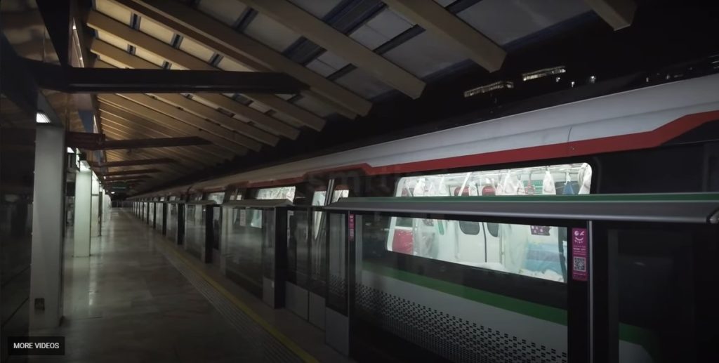 New MRT Train Seen Being Tested On East-West Line, Means They'll Be ...