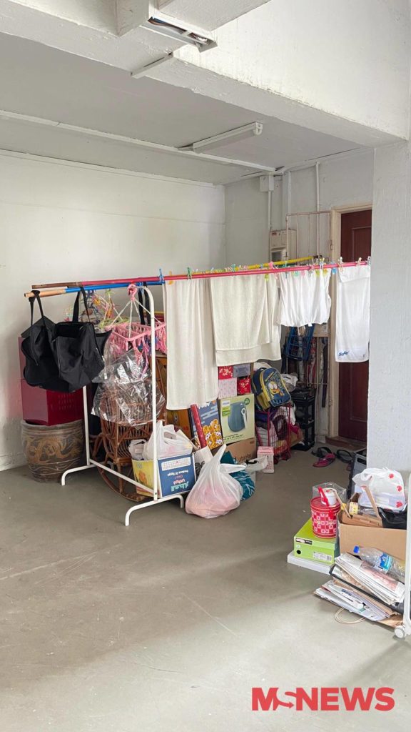 Jurong Resident Clutters Common Corridor For Over 10 Years, Neighbour ...