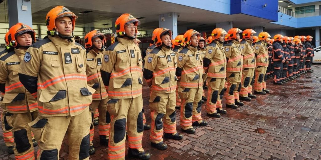 SCDF Firefighters Don New Suits With Improved Flame Protection & Abrasion Resistance For Safety