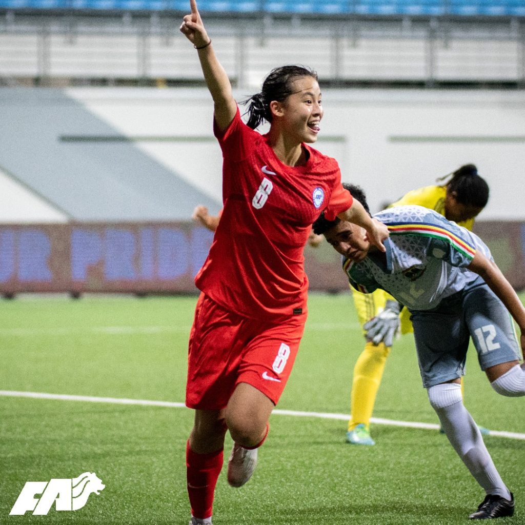 Footballer Danelle Tan Is 1st Female S'porean To Play In Europe, Helps ...