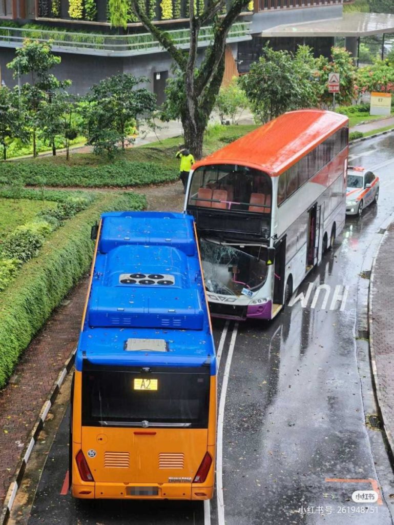 NUS & SBS Buses Crash Head-On Along Campus Route, 3 People Conveyed To ...