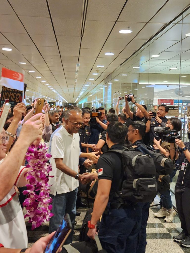 SCDF Turkiye Contingent Gets Hero Welcome At Changi Airport, Ministers ...