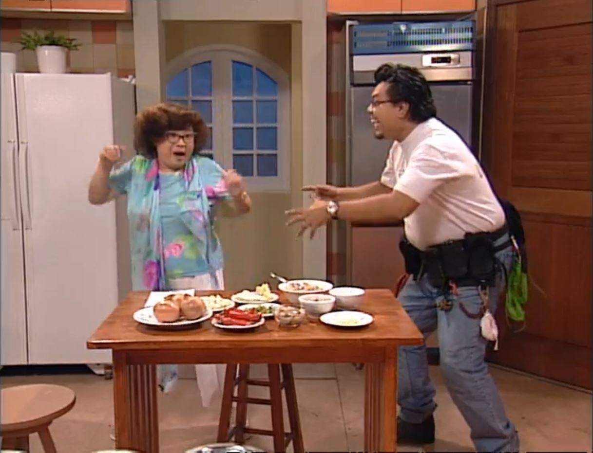 Actor Suhaimi Yusof Taught Late Lydia Shum Malay, Clip From Channel 5 ...