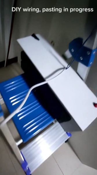 Man Installs Bus Stop Buzzer As Doorbell For HDB Flat, Documents ...