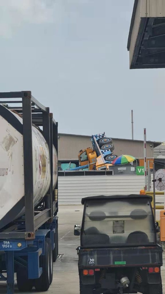 Crane Topples At Boon Lay Project Site, Operator Suffers Minor Abrasions