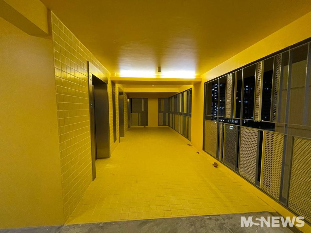 Ceiling Of 'Eerie' Red Tampines BTO Painted White, Spooky Vibes ...