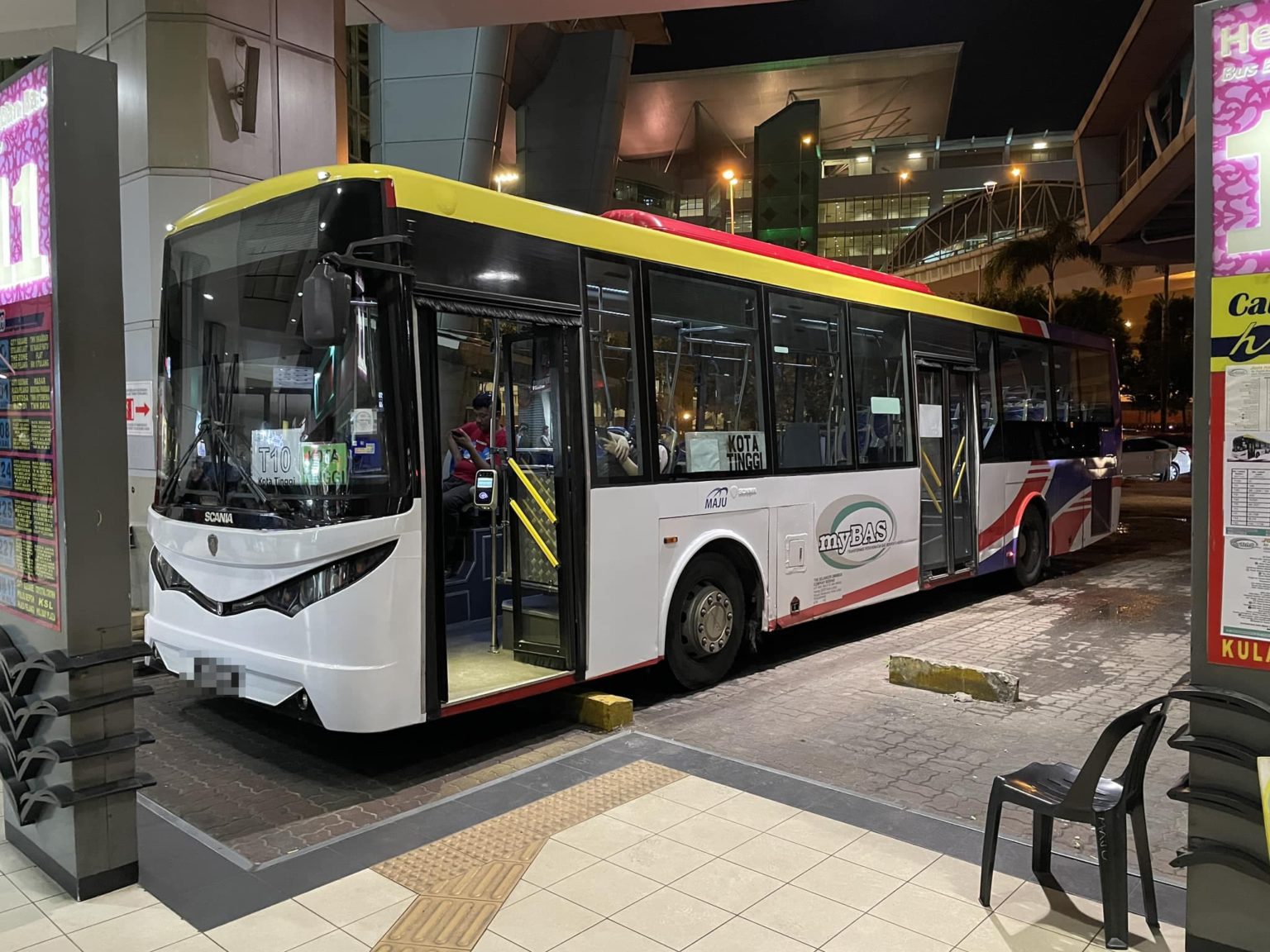 New Bus Service Plies Route From JB CIQ To AEON Tebrau, Public ...