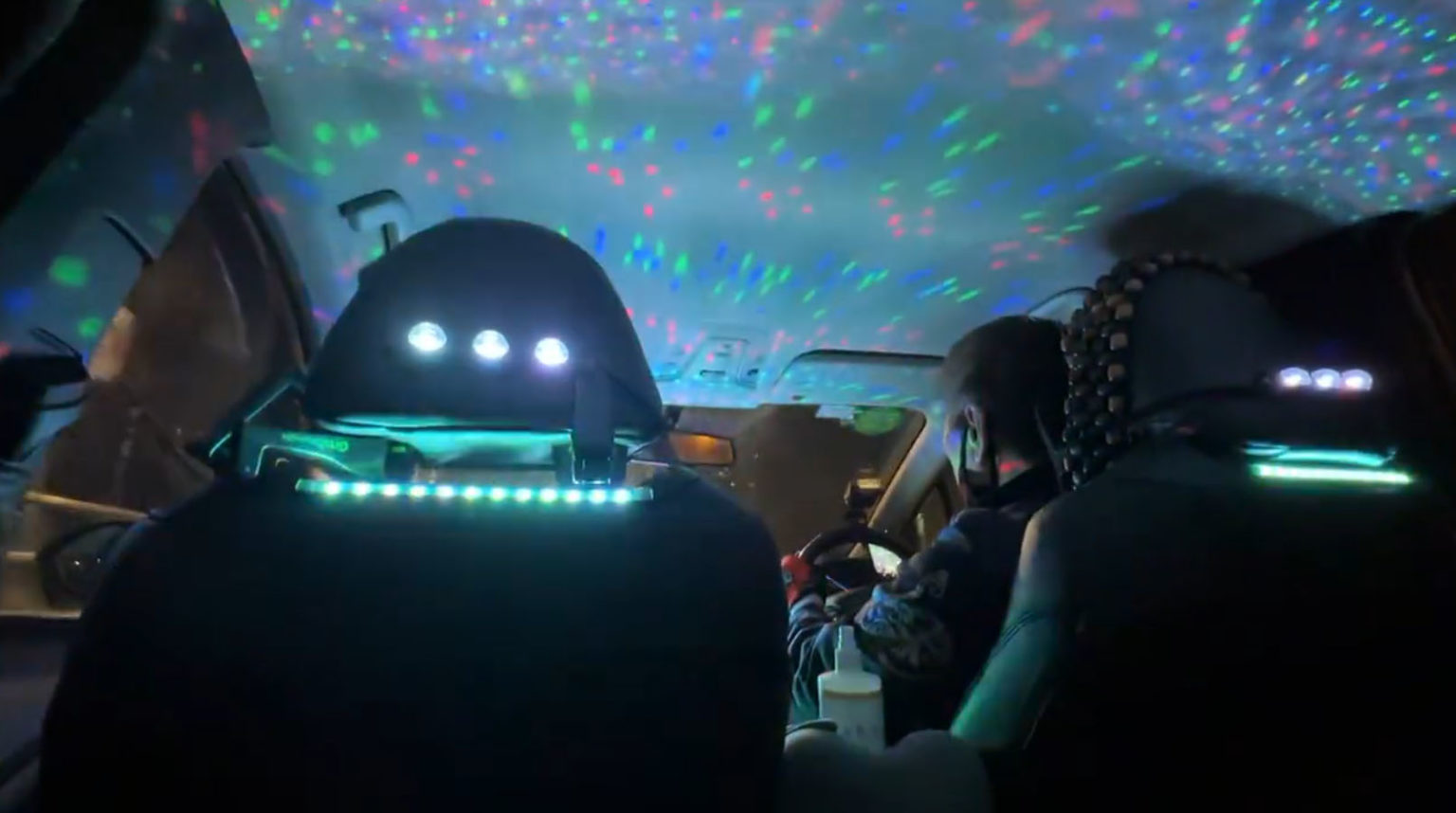 S’pore Grab Car Has Disco Lights & EDM Music, Customer Gives 5-Star ...