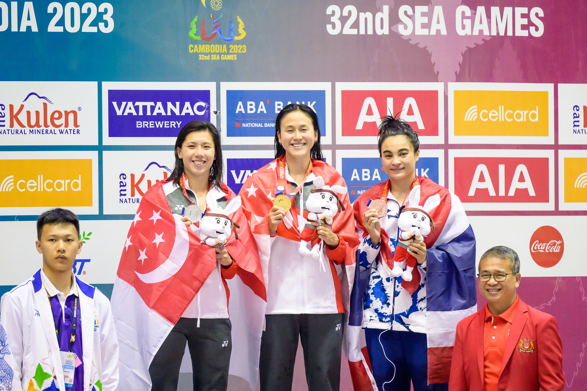 S’pore Swimmers Win 5 More Golds At SEA Games, Hurdler In Joint 1st ...
