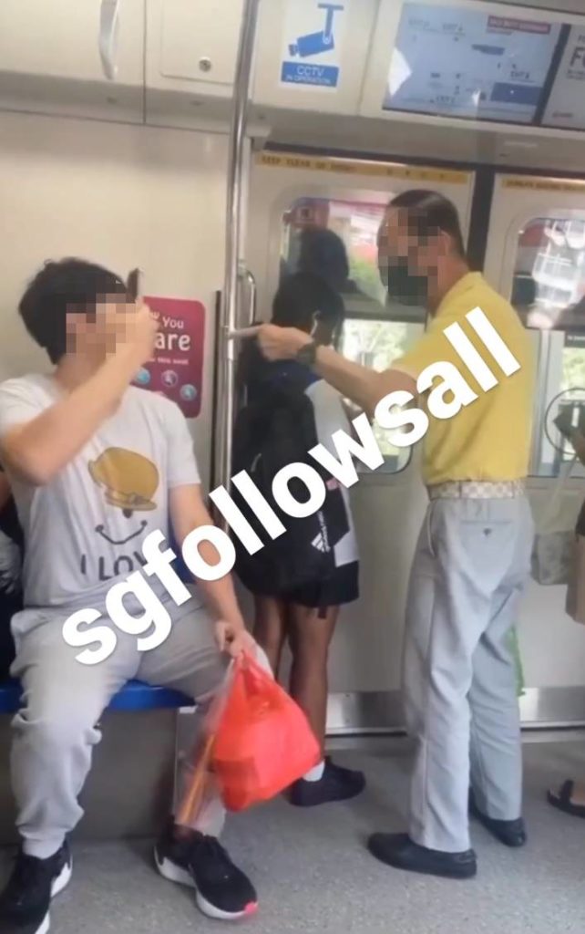 2 Men Argue Over MRT Priority Seat, Younger Guy Says Giving It Up Isn't ...