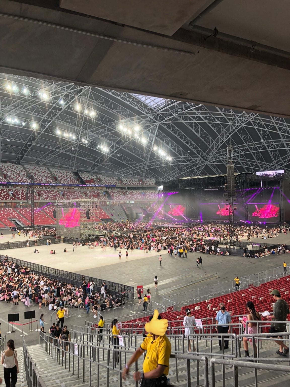 Best Seats At S'pore National Stadium & 'Cats' Worth The Money ...