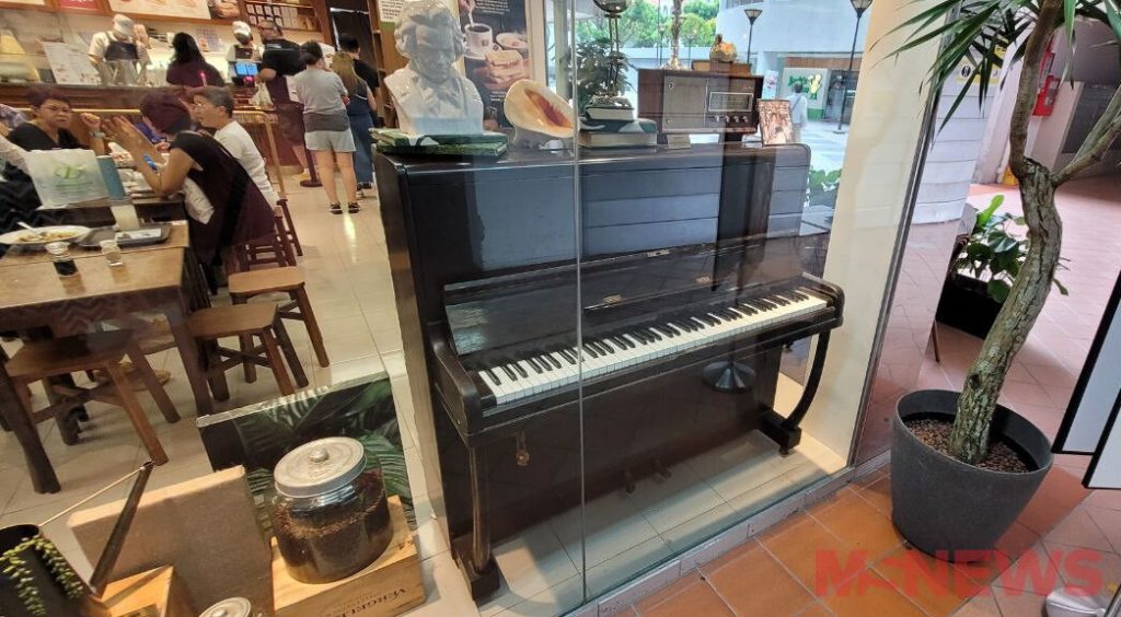 Toast Box Takes Over Music Book Room In Bras Basah Complex, Decor ...
