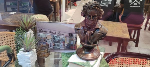 Toast Box Takes Over Music Book Room In Bras Basah Complex, Decor ...