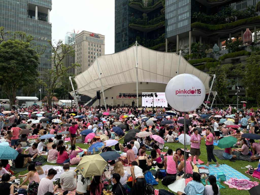 'I Wish My Parents Are Here Too': Pink Dot 2023 Attendees Hope For S ...