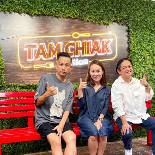 Miss Tam Chiak Opens Hougang Kopitiam With Actors Chew Chor Meng ...