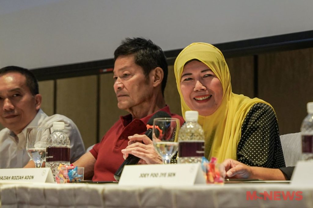 George Goh Takes English & Malay Lessons, Tutor Among Panellists Who ...