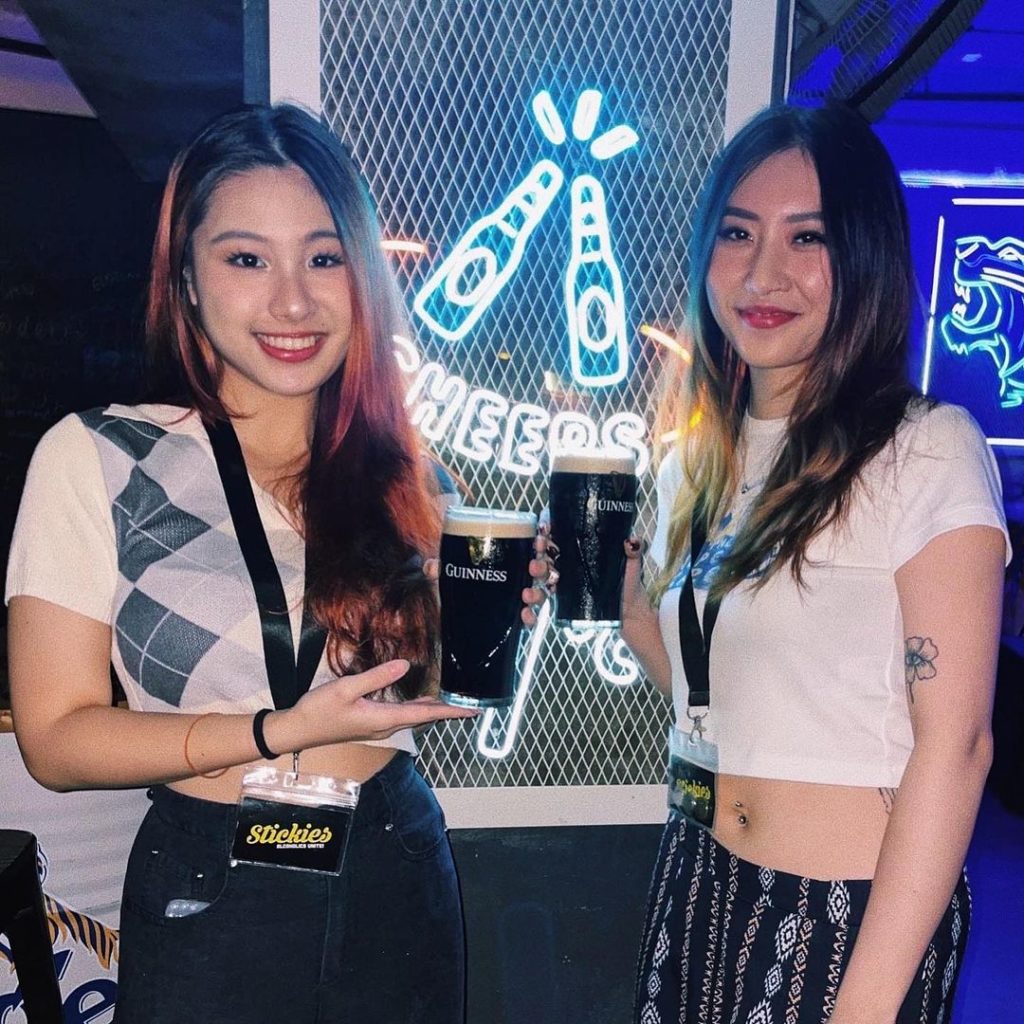 Stickies Bar Has Unlimited 1-For-1 Alcohol & Free Birthday Shots ...