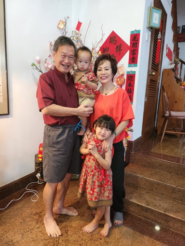 Girl In Tan Kin Lian Photo Is His Granddaughter, Son Calls Out ...