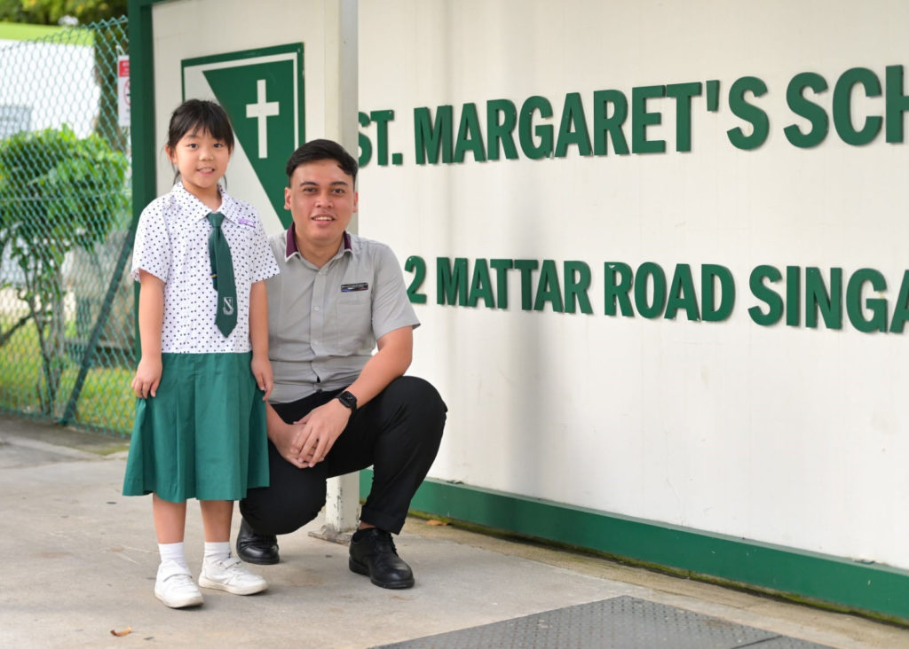 P1 Student Gets Lost At Bendemeer MRT, Station Staff Helps Take Her To ...