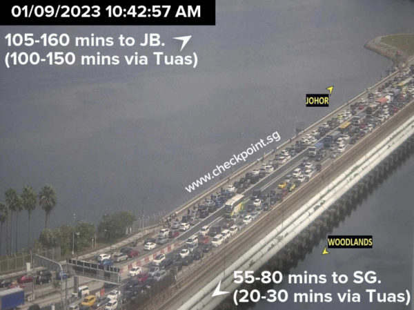 Heavy Congestion At Johor-Singapore Causeway, Traffic Jam Leads From ...
