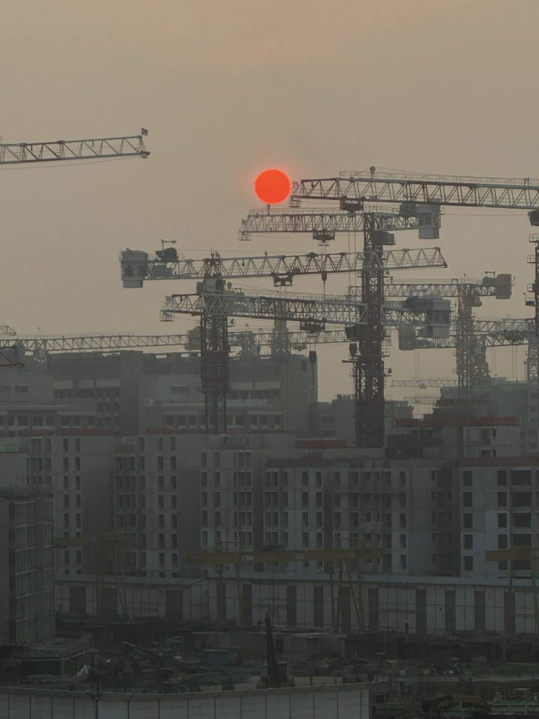 Haze Hits Unhealthy Range In East & Central S'pore On 7 Oct, Public ...